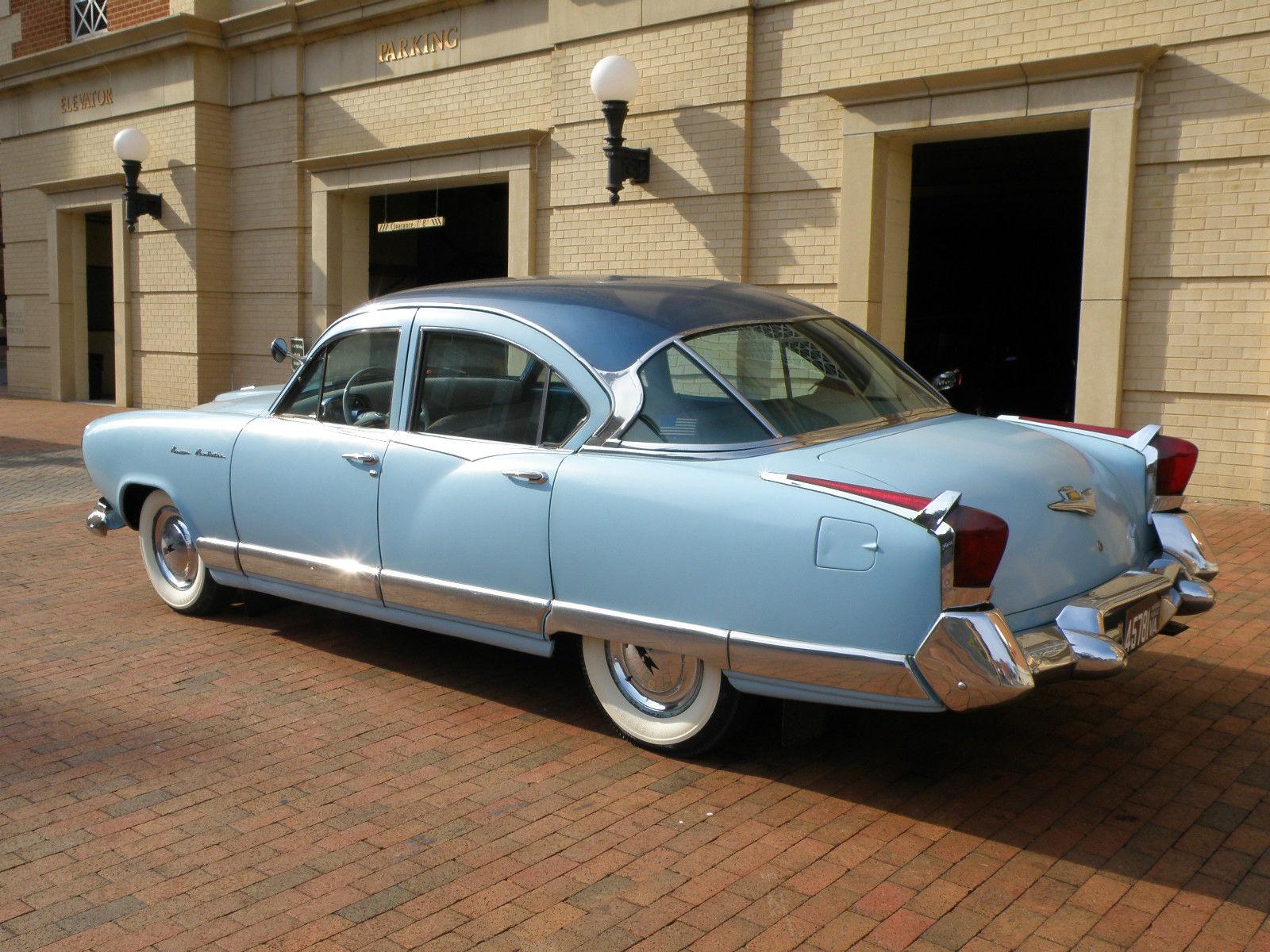 1954 Kaiser Manhattan na prodej