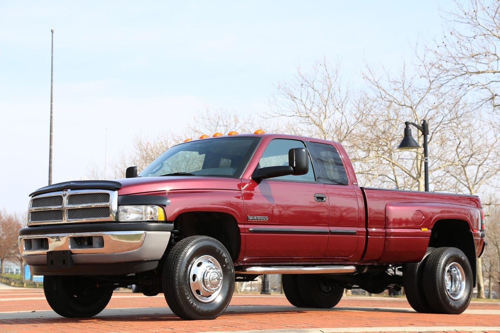 2002 Dodge Ram 3500 na prodej