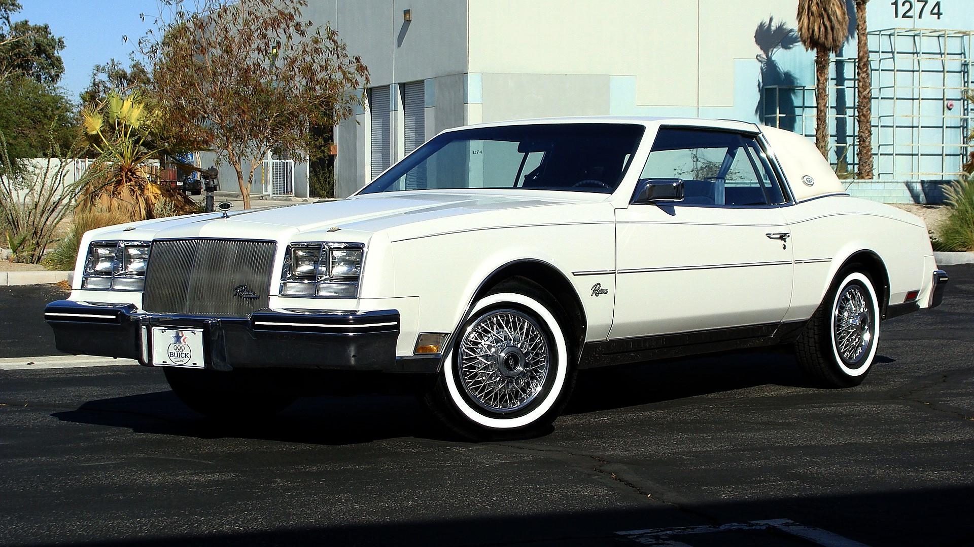 1984 Buick Riviera na prodej